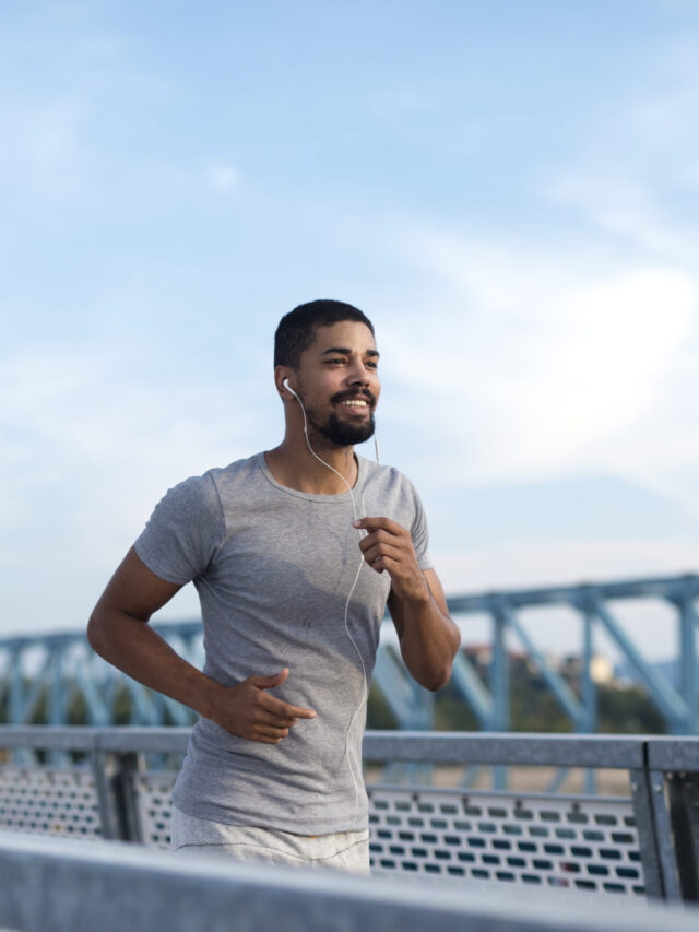 Benefits of Physical Exercise for Body and Mind - Nutrabay Magazine