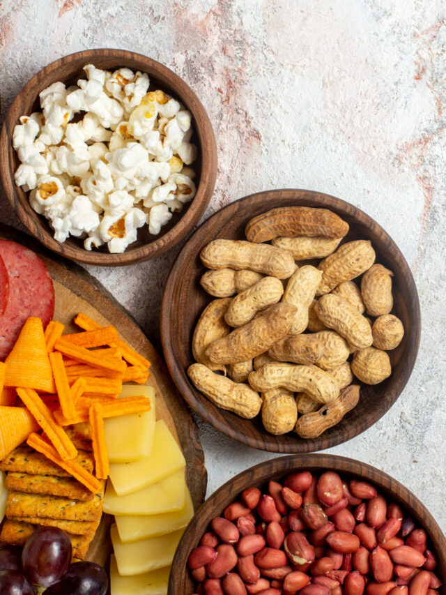 Top 10 Low Calorie Snacks - Nutrabay Magazine