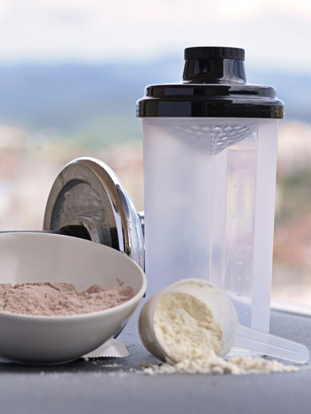 Top Reasons To Try Raw Whey Protein - Nutrabay Magazine