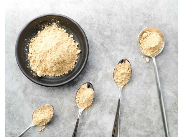 Pea Protein Powder: Types, Benefits & Side Effects - Nutrabay Magazine