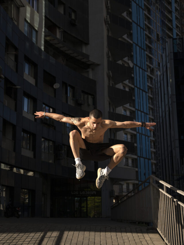 Best Flexibility Exercises - Nutrabay Magazine