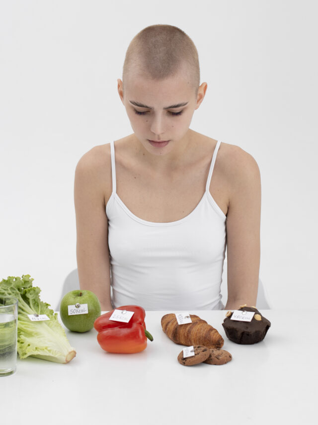 Common Signs of Nutritional Deficiencies - Nutrabay Magazine