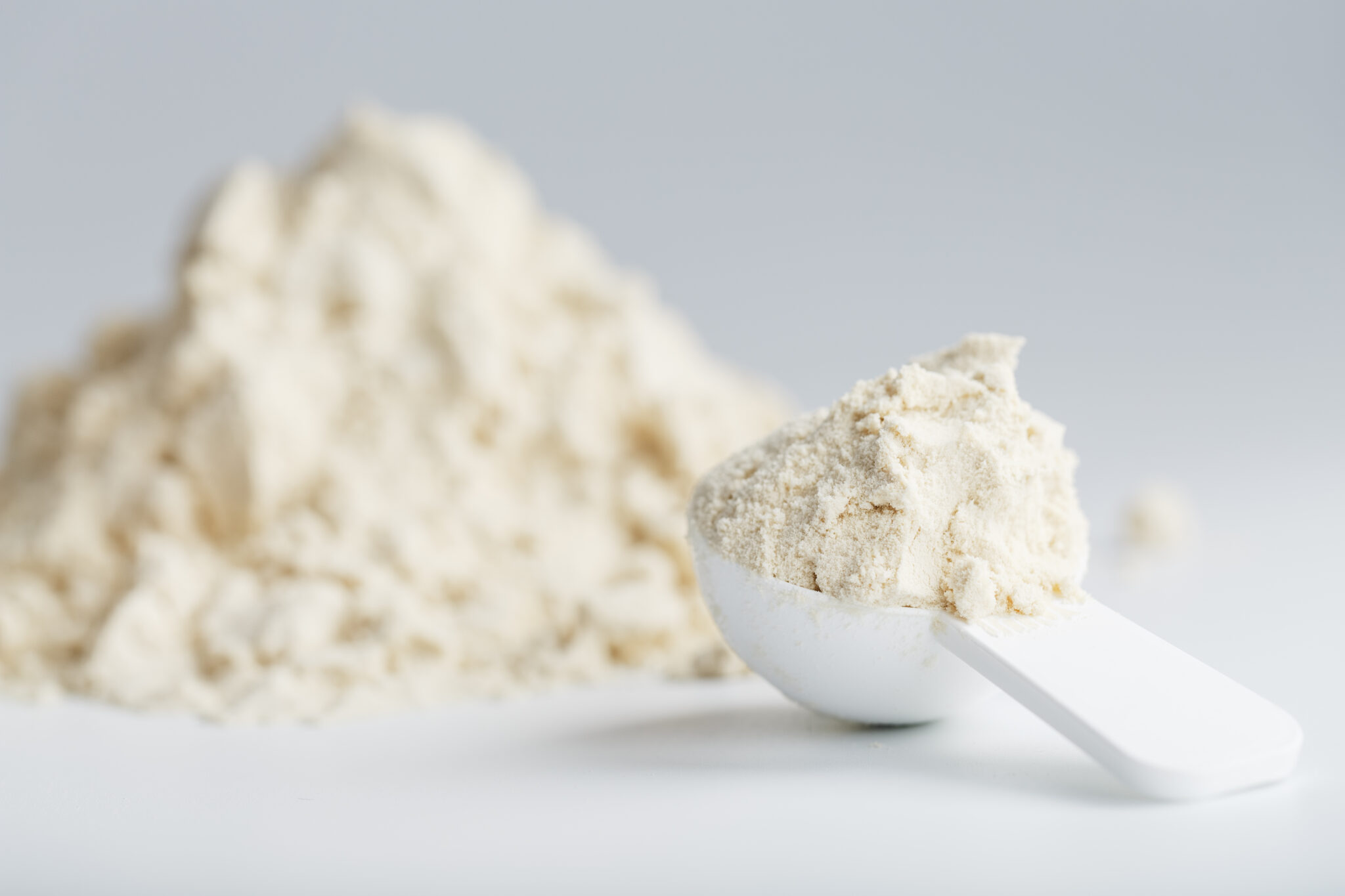 Whey vs Yeast Protein: What’s Better for Muscle, Recovery & Clean ...